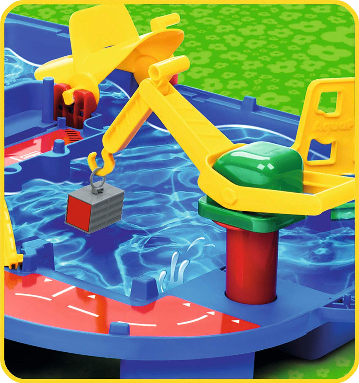 Aquaplay Portable Waterway Canal System Toy with Lock Gates Crane ...